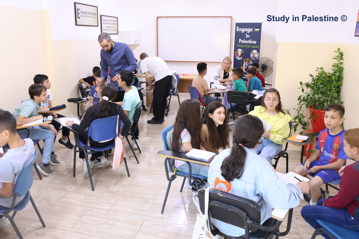 Facts About the Arabic Language - A Guide | Study in Palestine